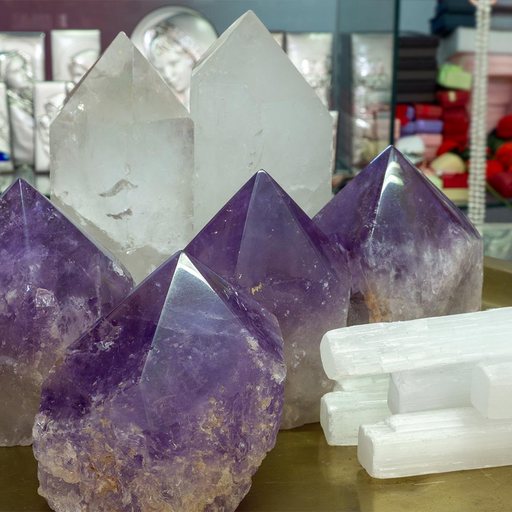 Expoziție de minerale din România • Auguri Shop